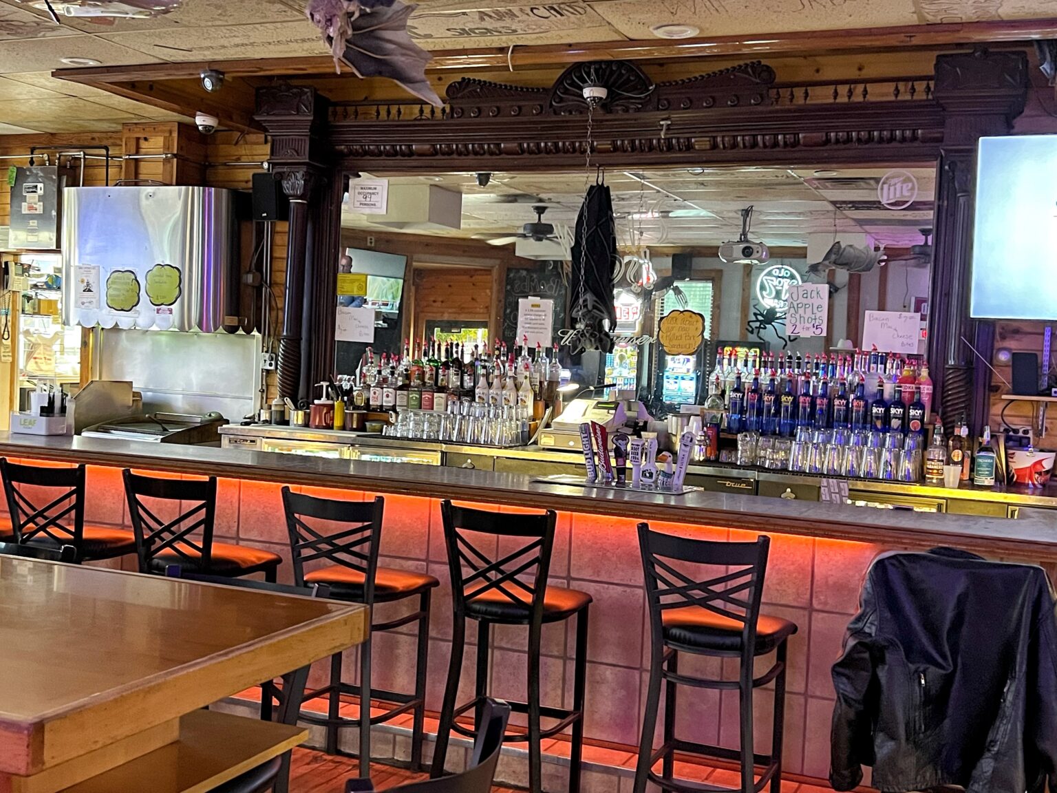 What's Up Bar and Grill – Local Sheboygan, Wisconsin Bar and Grill